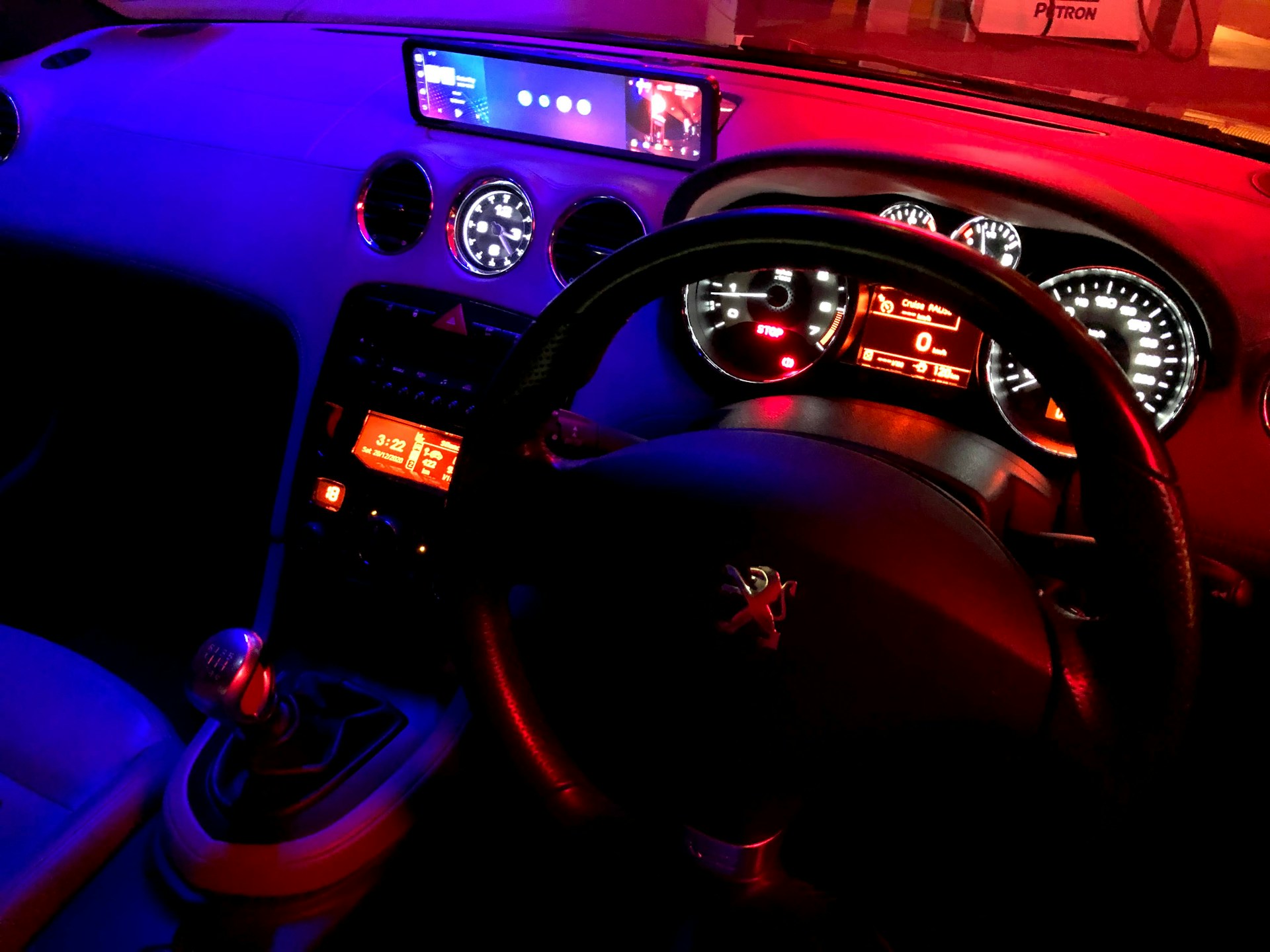20 Car Date Ideas To Spice Up Your Relationship - Red Messages